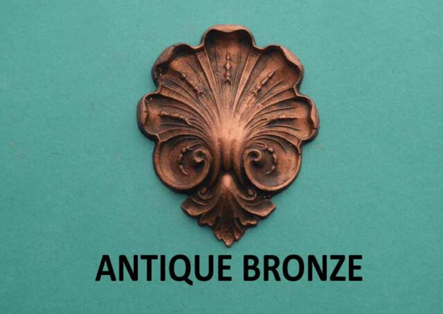 Small Victorian Shell Moulding | Furniture Mount | Vintage Embellishments